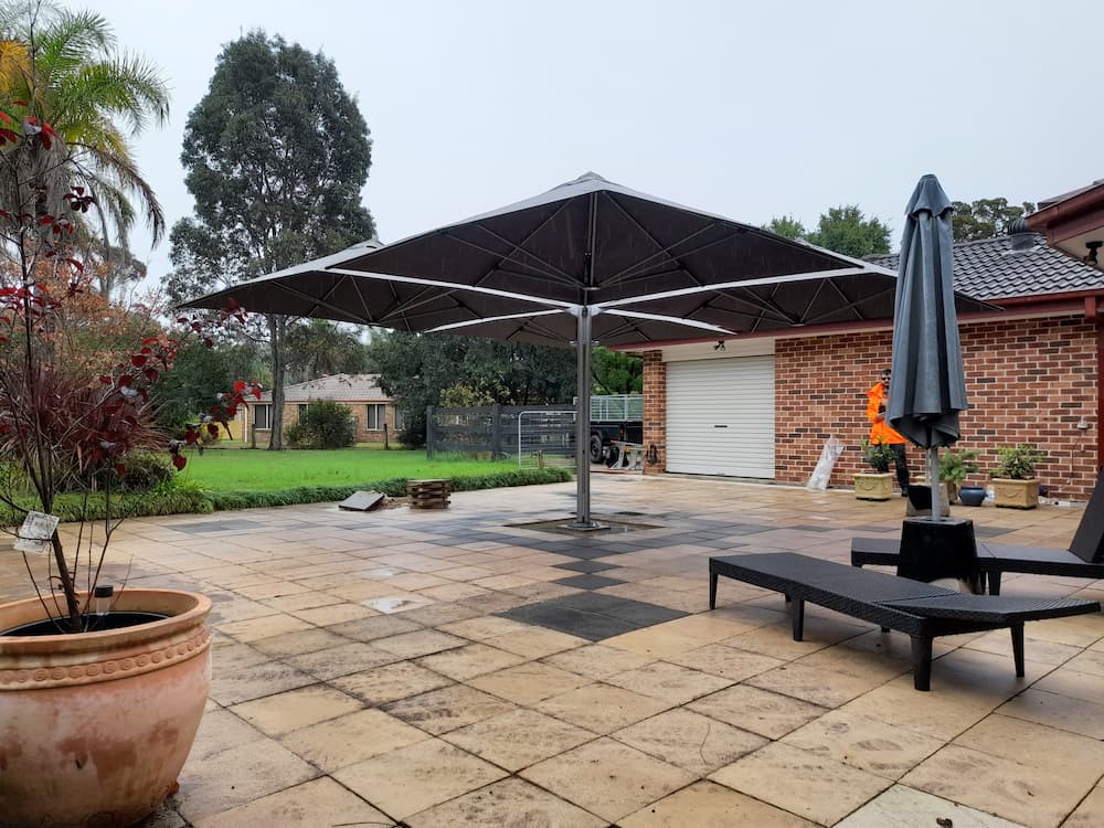 Shadowspec Unity – Multi Canopy Cantilever Umbrella - Sydney Shade